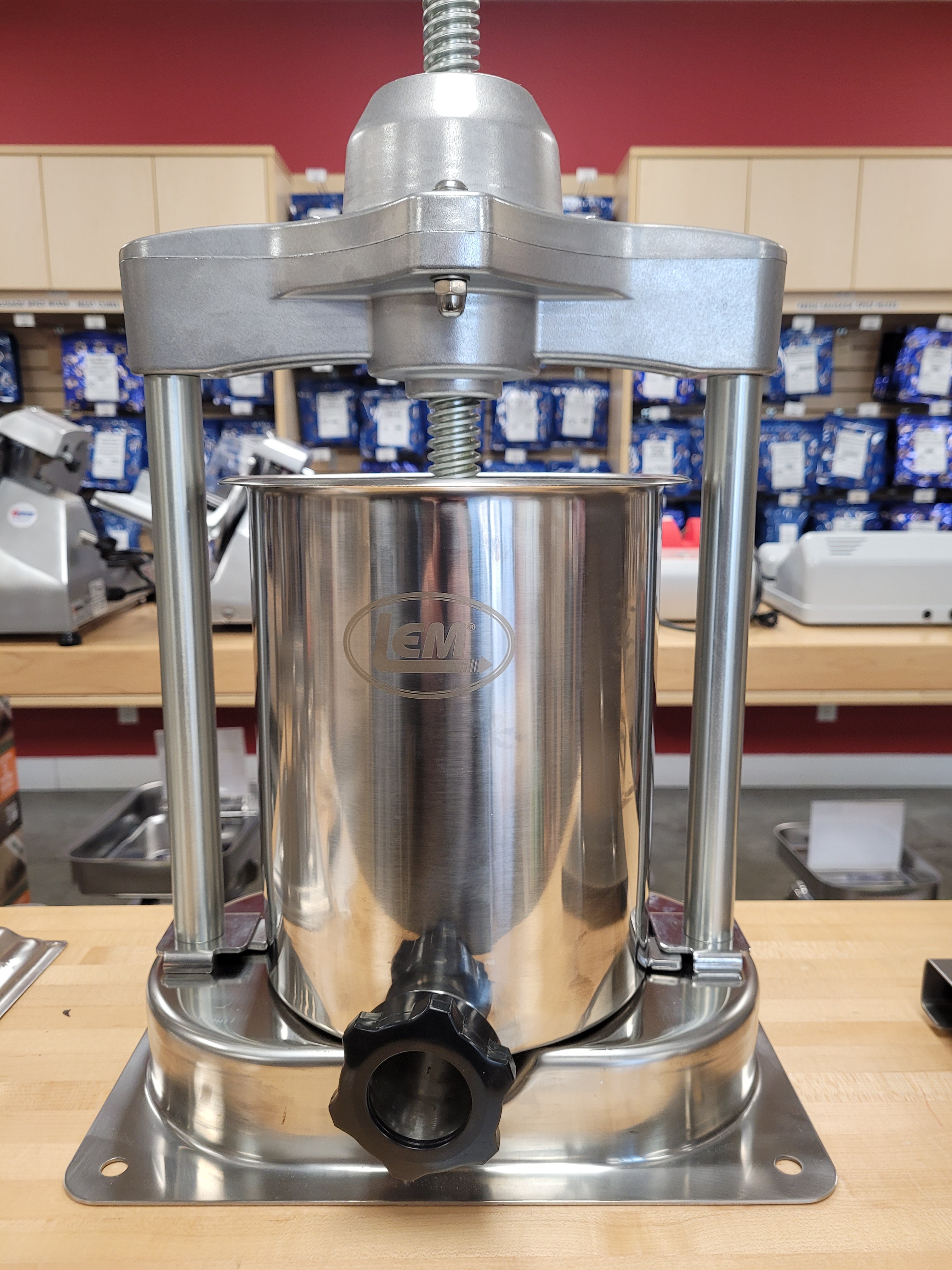 LEM - 15LB Stuffer with Steel Gears – Stuffers Supply Company