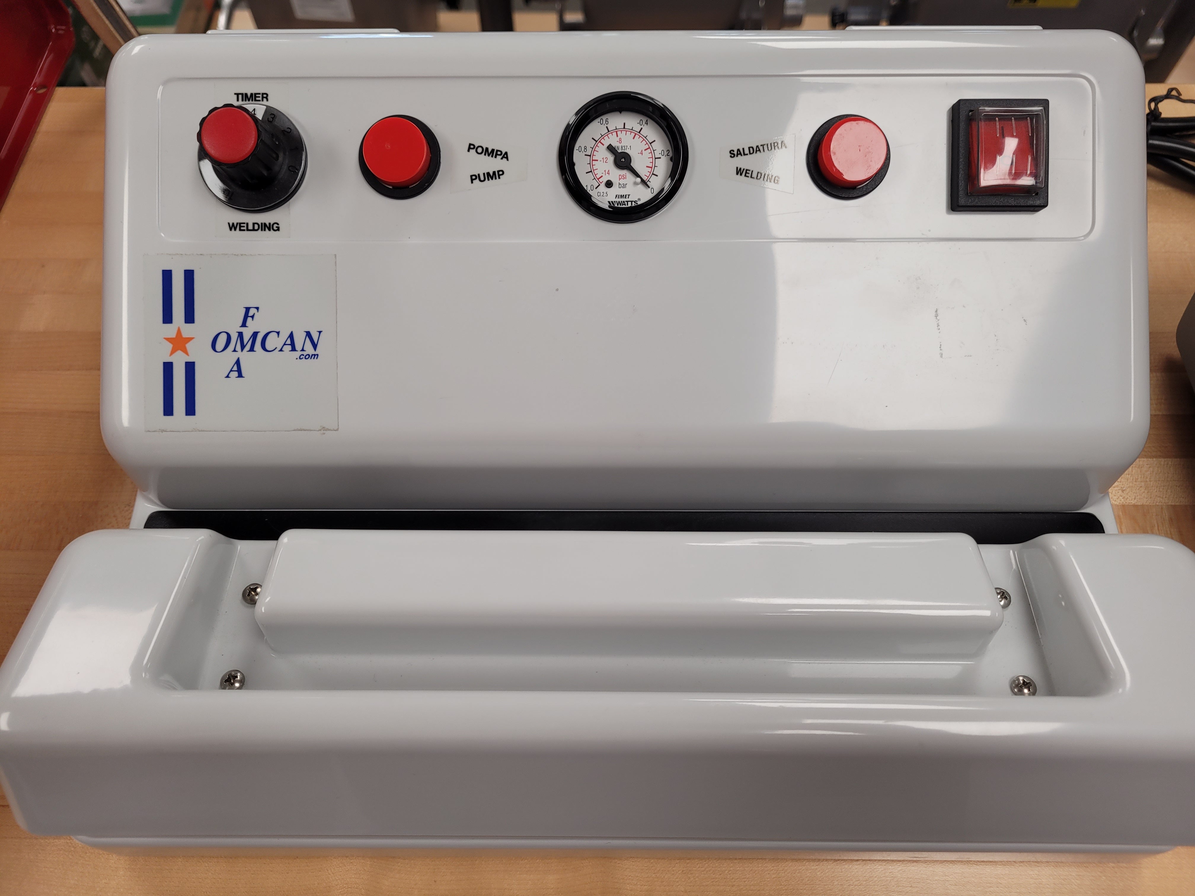 MT500 Jolly Vac Vacuum Packaging Machine – Stuffers Supply Company